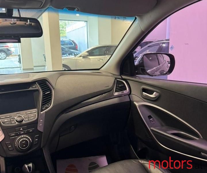 2013' Hyundai Santa Fe for sale . Tirane, Albania