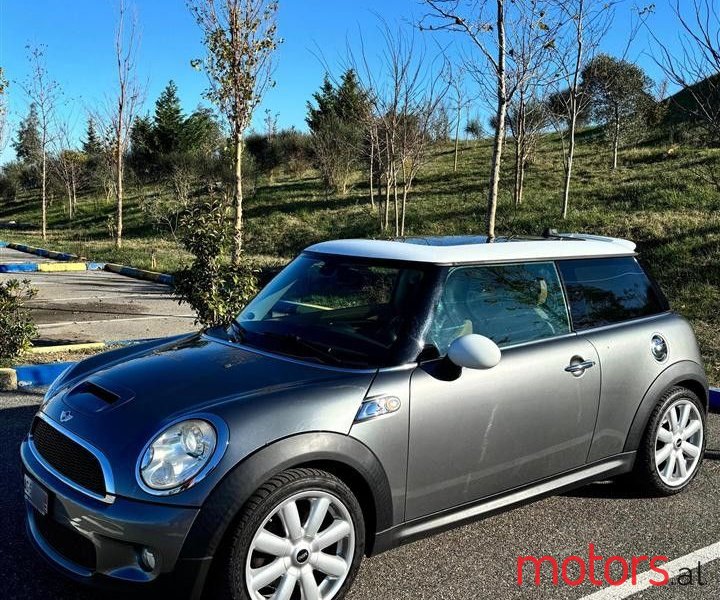 2008' MINI Cooper S për shitje . Durrës, Shqipëri