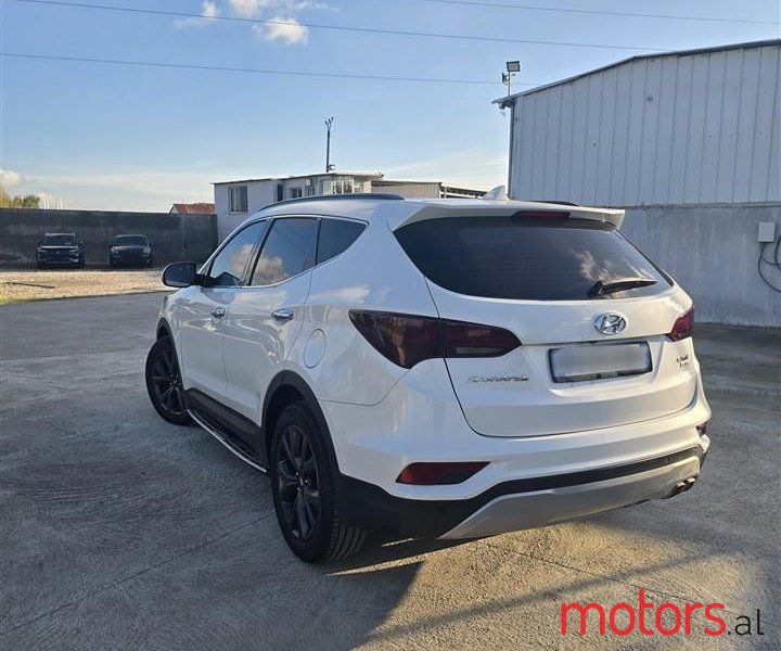 2015' Hyundai Santa Fe for sale Durres, Albania